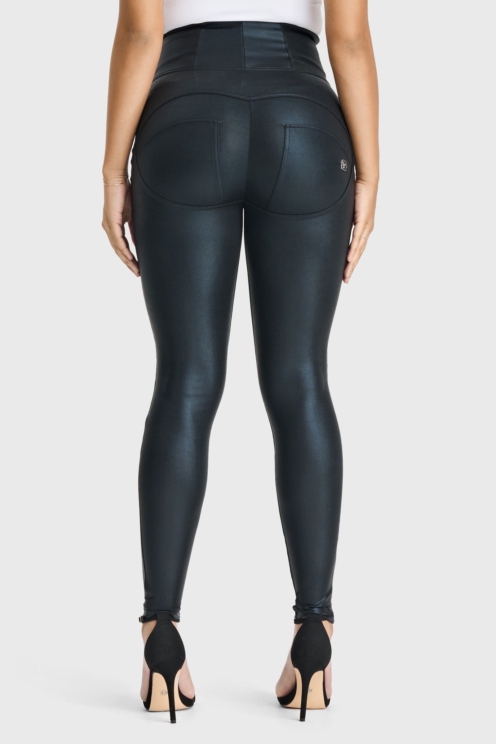 WR.UP® Disco Pants - Super High Waisted - Full Length - Black - Freddy USA